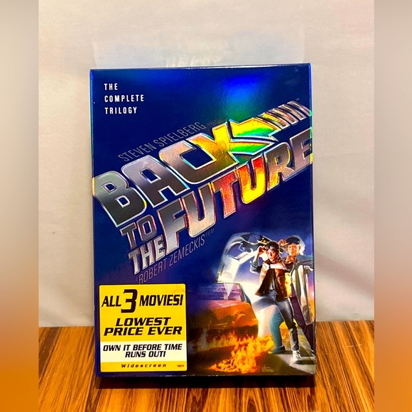 Warner Bros. | Media | Back To The Future The Complete Trilogy Dvd 202 ...